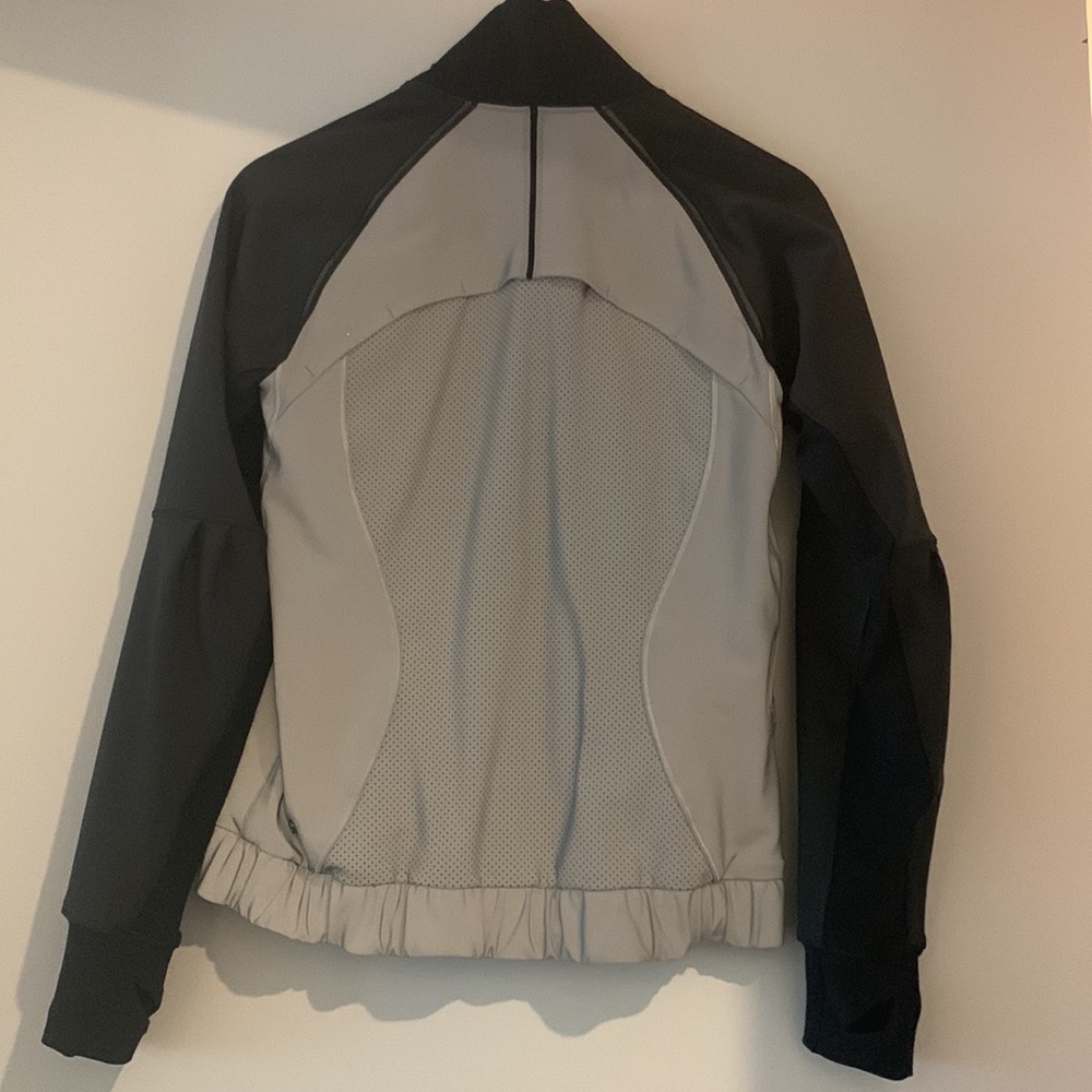 Lululemon Reflective Running Jacket - Gem